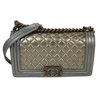 Chanel Pre-owned Metallic Calfskin Quilted Medium Boy Flap Shoulder Bag - - Pre-owned - Damen - Mehrfarbig - ONE SIZE