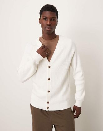 Mango Strickjacke in Wei&szlig; aus Rippstrick