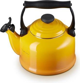 LE CREUSET Le Creuset Wasserkessel Tradition, 2,1 l, Emaillierter Stahl, Nectar, 40102026720000
