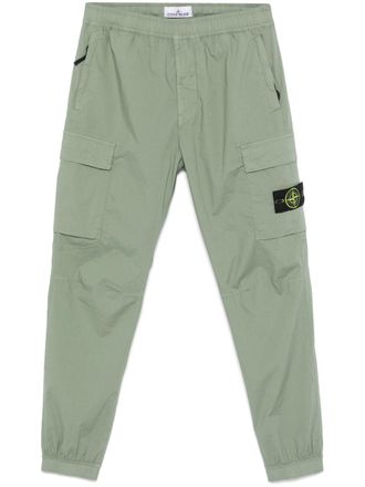 Stone Island pantalon cargo &agrave; patch Compass - Vert