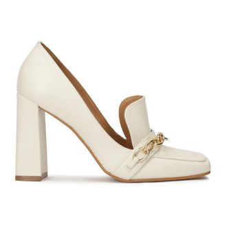 Kazar Pumps mit eckiger Nase und Ketten.Dieses Produkt f&auml;llt gro&szlig; aus. - - Shoes - Damen - Beige - 36 EU