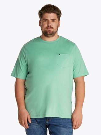 Tommy Hilfiger Big & Tall Rundhalsshirt BT-ESSENTIAL SOLID POCKET TEE-B in Gro&szlig;e Gr&ouml;&szlig;en, Logostickerei