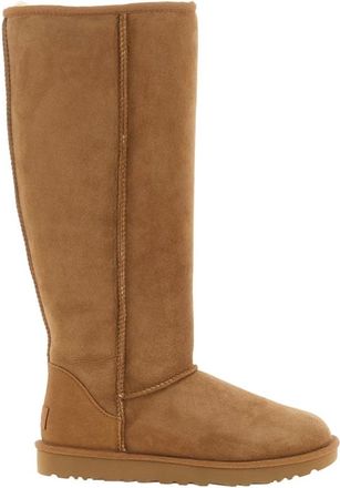 UGG Classic Ultra Tall - Femme - Chaussures - Brun - Taille: 38 EU