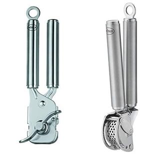 Rösle Knoblauchpresse mit Abstreifer, Spülmaschinengeeignet & Zangen-Dosenöffner, Hochwertiger Dosenöffner aus reinem Edelstahl, ohne scharfe Kanten, wieder