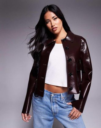 River Island Jacke aus Kunstleder in Burgunderrot mit Knopfleiste