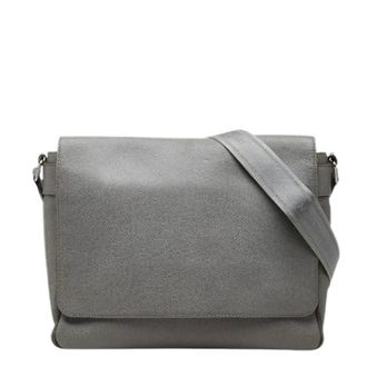 Louis Vuitton Pre-owned Sac bandouli&egrave;re Roman MM Taiga - Homme - Pre-owned - Gris - Taille: ONE Size