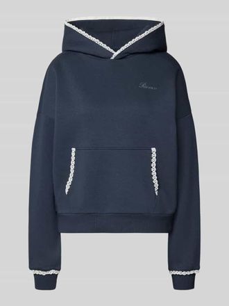 Review Hoodie mit H&auml;kelspitzenbesatz