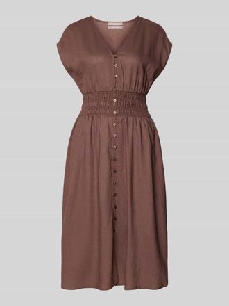 Christian Berg Knielanges Kleid aus Leinen-Mix mit Knopfleiste