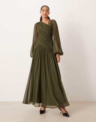 Asos Robe longue asym&eacute;trique &agrave; manches longues bords en dentelle - Kaki-Vert