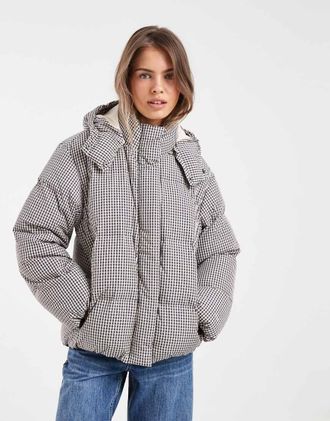 Levi's Tate Micro-Karo-Steppjacke in Schwarz-Keine Farbe