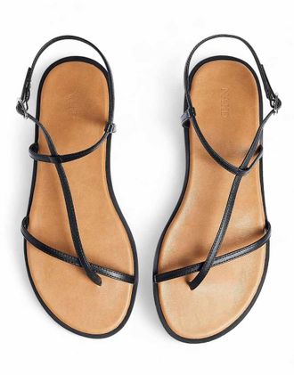 NA-KD Riemensandalen in Schwarz