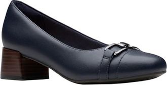 Clarks Iridessa Erin pour femme, Cuir bleu marine, 7.5 Wide