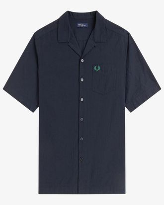 Fred Perry Kurz&auml;rmliges Seersucker-Hemd mit Stretchanteil und Brusttasche in