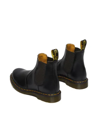 Dr. Martens Mens Chelsea Boots Black Leather