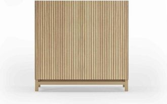 HERDASA Meuble à chaussures, modèle HANKO, en mélamine couleur chêne et portes aspect lattes