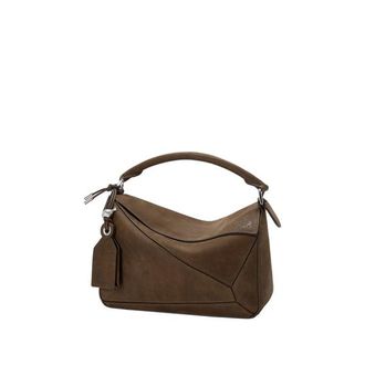 Loewe Petit sac Featherlight Puzzle en nubuck grain&eacute;