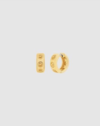 Michael Kors Logo-Huggie-Ohrringe in Gold