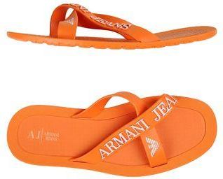 Armani CHAUSSURES - Tongs sur YOOX.COM