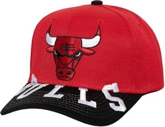Mitchell & Ness NBA Underarch Pro Snapback Casquette Chicago Bulls, rouge, taille unique