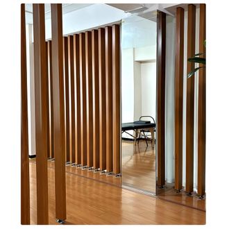 Generic Raumteiler, Trennwand, stilvolle hohle Dekors&auml;ule f&uuml;r Wohnzimmer, Restaurant, B&uuml;ro, Eingang, einfache bohrfreie Installation, keine Sch&auml;den an der Wan