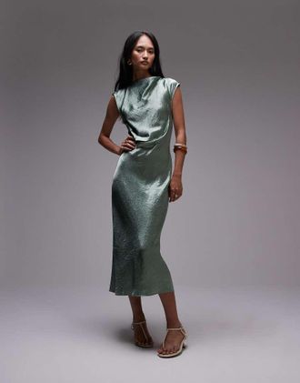 & Other Stories Robe mi-longue en satin coup&eacute;e en biais &agrave; d&eacute;tail drap&eacute; - Vert