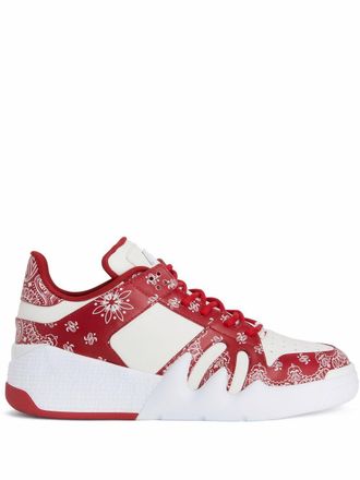 Giuseppe Zanotti baskets à imprimé bandana - Rouge