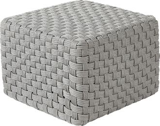 Beliani Outdoor Pouf Kunststoff grau 50 x 50 cm quadratisch handgewebt f&uuml;r Garten Nalli