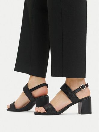 Clarks Sandalen Ezoria Sling 26181300 Schwarz