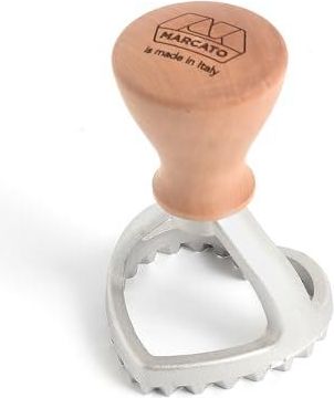 Marcato Ravioli- und Keksausstecher von Marcato, Ravioli-Macher, Keks-Ausstecher, Massivholz und Druckguss-Aluminium, Hergestellt in Italien, 50 mm Herzausste