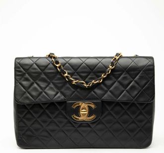 Chanel 2017-2018 Maxi XL Classic Lambskin Single Flap shoulder bag - Schwarz