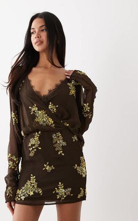 Asos Robe courte ornement&eacute;e &agrave; manches chauve-souris et bretelles en dentelle - Chocolat et citron vert-Brown