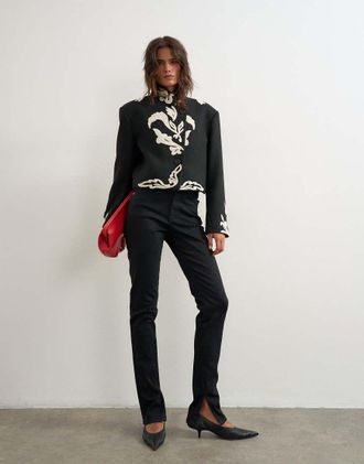 Topshop jean skinny avec fente sur le c&ocirc;t&eacute;, noir uni