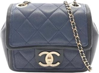 Chanel Pre-owned Sac bandouli&egrave;re Matelass&eacute; en cuir dagneau - Femme - Pre-owned - Bleu - Taille: ONE Size