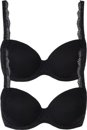 Nina Von C. BH Romance