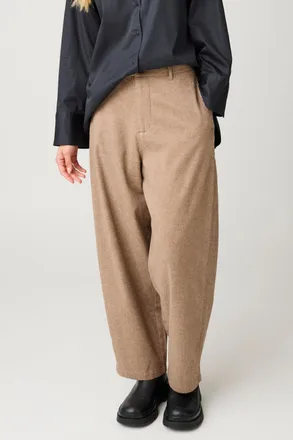Knowledge Cotton Apparel Damen vegan Hose Bloom Barrel Aus Flanell Lion Braun