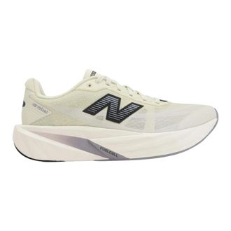 New Balance FuelCell Rebel v5 - - Sport - Herren - Braun - 42 EU