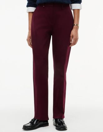 Tommy Hilfiger Slim Straight Gabardine-Hose in tiefem Burgunderrot