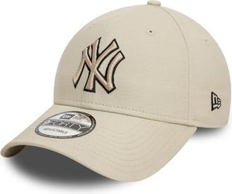 New Era 9Forty Strapback Cap - Outline New York Yankees