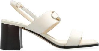 Ferragamo Femme, Chaussures, Blanc, Taille: 36 EU Sandales en cuir avec bride de cheville
