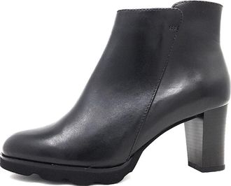 Regarde le ciel Damen Stiefelette Patricia-01 von Regarde le Ciel aus Glattlleder in Schwarz. schwarz Gr. 36