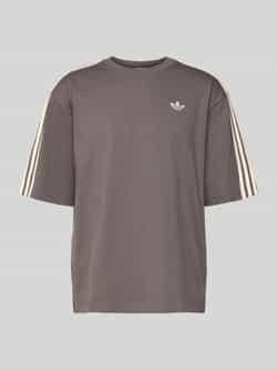 adidas Originals T-Shirt mit Label-Stitching