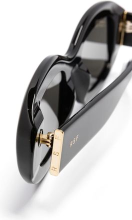 Retro Superfuture Sonnenbrille mit ovalem Gestell - Schwarz