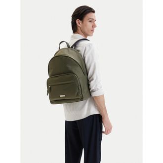 Calvin Klein Umh&auml;ngetasche Calvin Klein Sleek Round Backpack LV04D3143G Gr&uuml;n