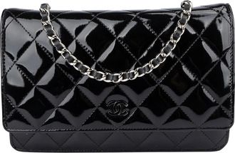 Chanel Crossbody Bags - Chanel Quilted Patent Leather Wallet On Chain Cros - Gr. unisize - in Schwarz - f&uuml;r Damen