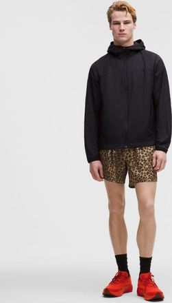 lululemon Mile Maker Shorts ohne Liner aus -Stoff f&uuml;r M&auml;nner - 15 cm - Gr&ouml;&szlig;e XL in True Leopard Multi