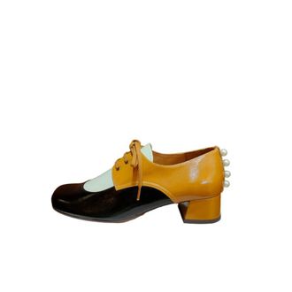 Chie Mihara Lackschuhe mit Perlenverzierung und Schn&uuml;rung - - Shoes - Damen - Mehrfarbig - 36 1/2 EU