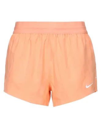 Nike HOSEN & R&Ouml;CKE - Shorts & Bermudashorts auf YOOX.COM