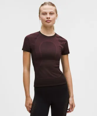 lululemon T-Shirt dentra&icirc;nement sans coutures Collection SLNSH pour Femmes - Violet - Taille XL