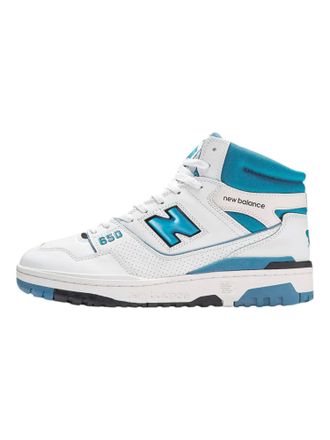 New Balance Sneaker