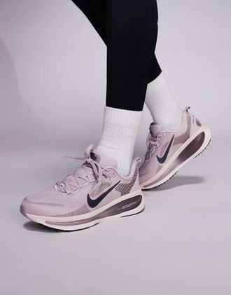 Nike Vomero 18 - Laufschuhe in Braun-Brown